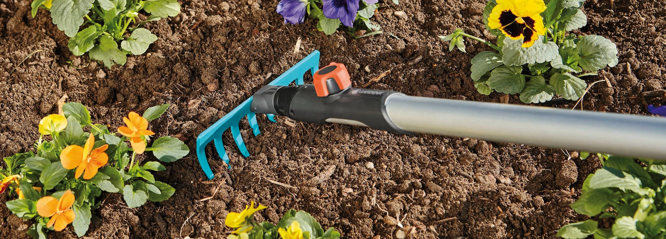 Welke hark voor welke klus? De juiste hark voor jouw tuin ...